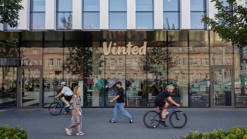 Vinted’s Luxury Fashion Pop-Up Brings Secondhand Chic…