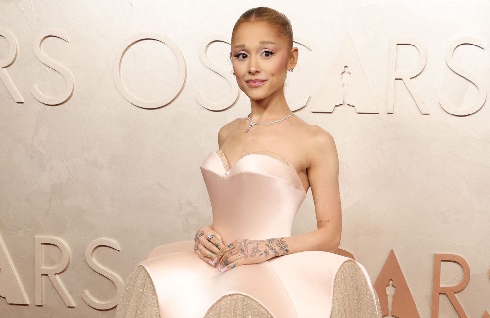 Ariana Grande wants to try a battered Mars bar: 'I've…