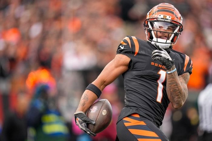 Bengals Agree to Extensions With Ja’Marr Chase, Tee…