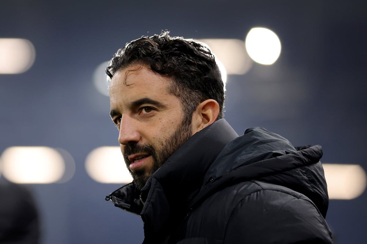 Manchester United plot seven-man clear-out as they…