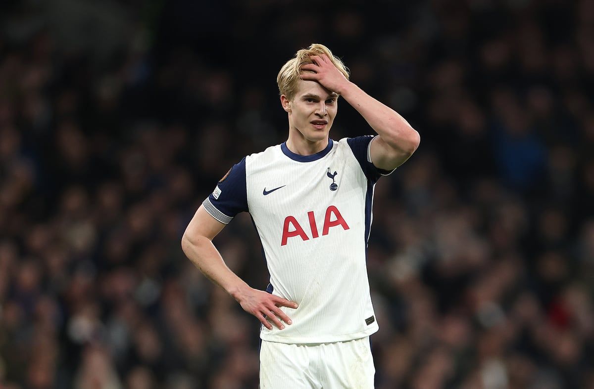 Tottenham: Lucas Bergvall responds to 'fun' praise…