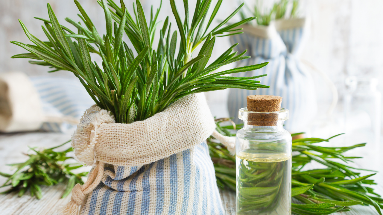 10-minute daily feet soaking routine that has these 6…