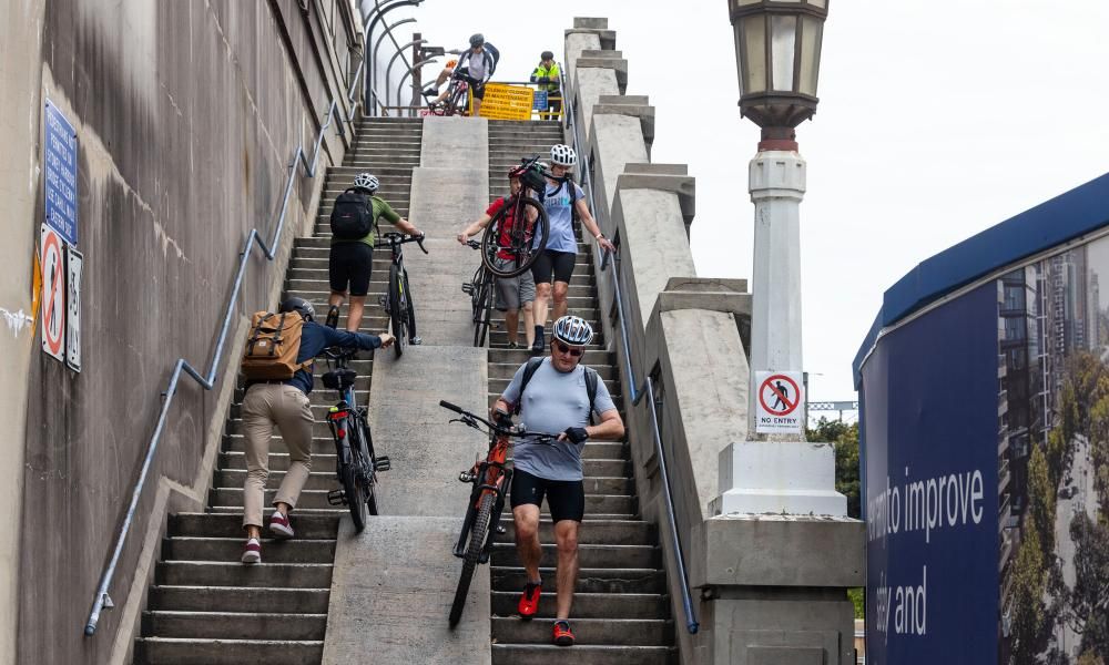 No more rude stairs: the dream of cycling across the…