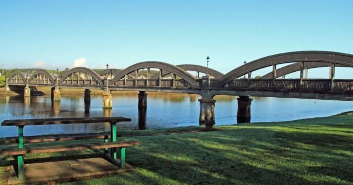 Historic bridge closes suddenly due to concerns over…