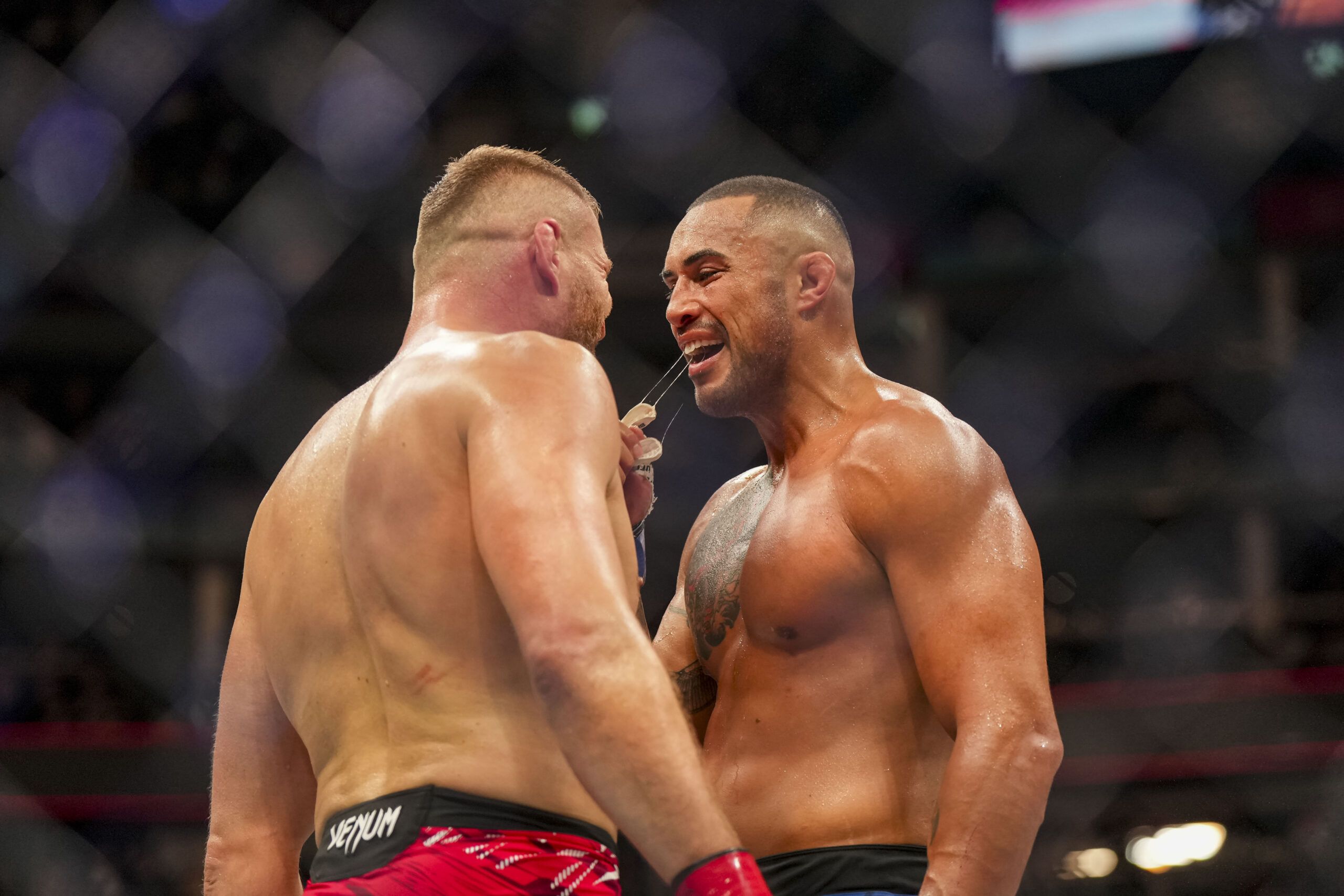 Carlos Ulberg def. Jan Blachowicz at UFC Fight Night…