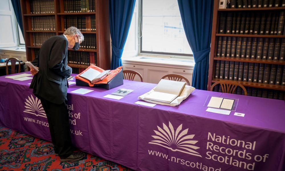 Stamp fanatic professor stole 3,000 items from…