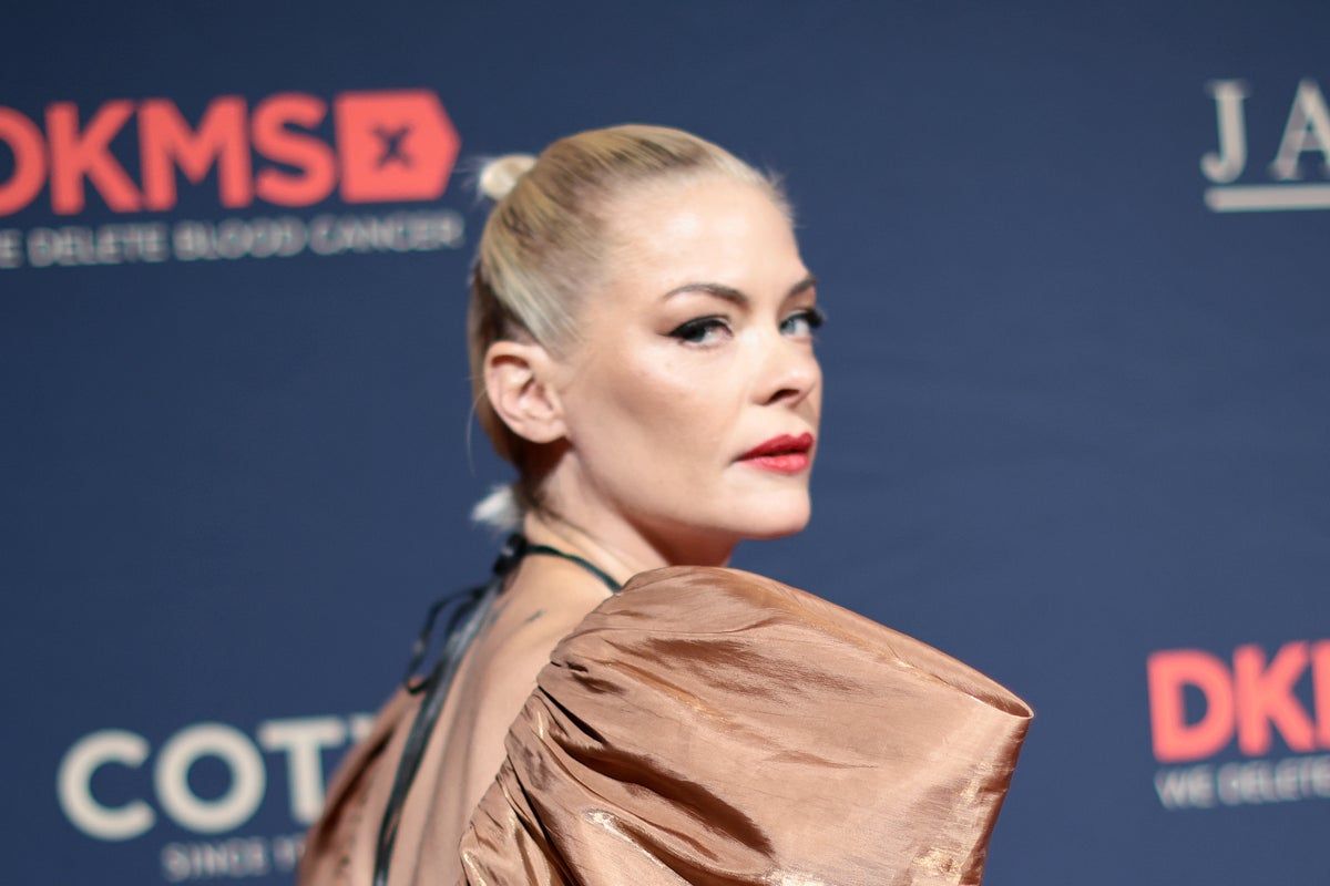 Jaime King issues statement on housing situation after…