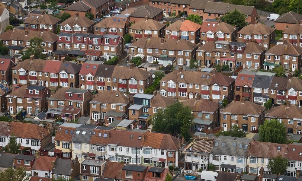 Organised crime gangs blamed for red paint and…