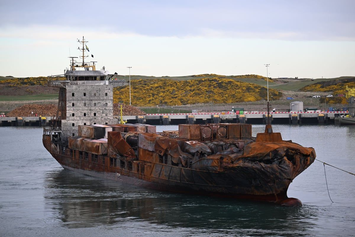 Container ship damaged in North Sea collision arrives…