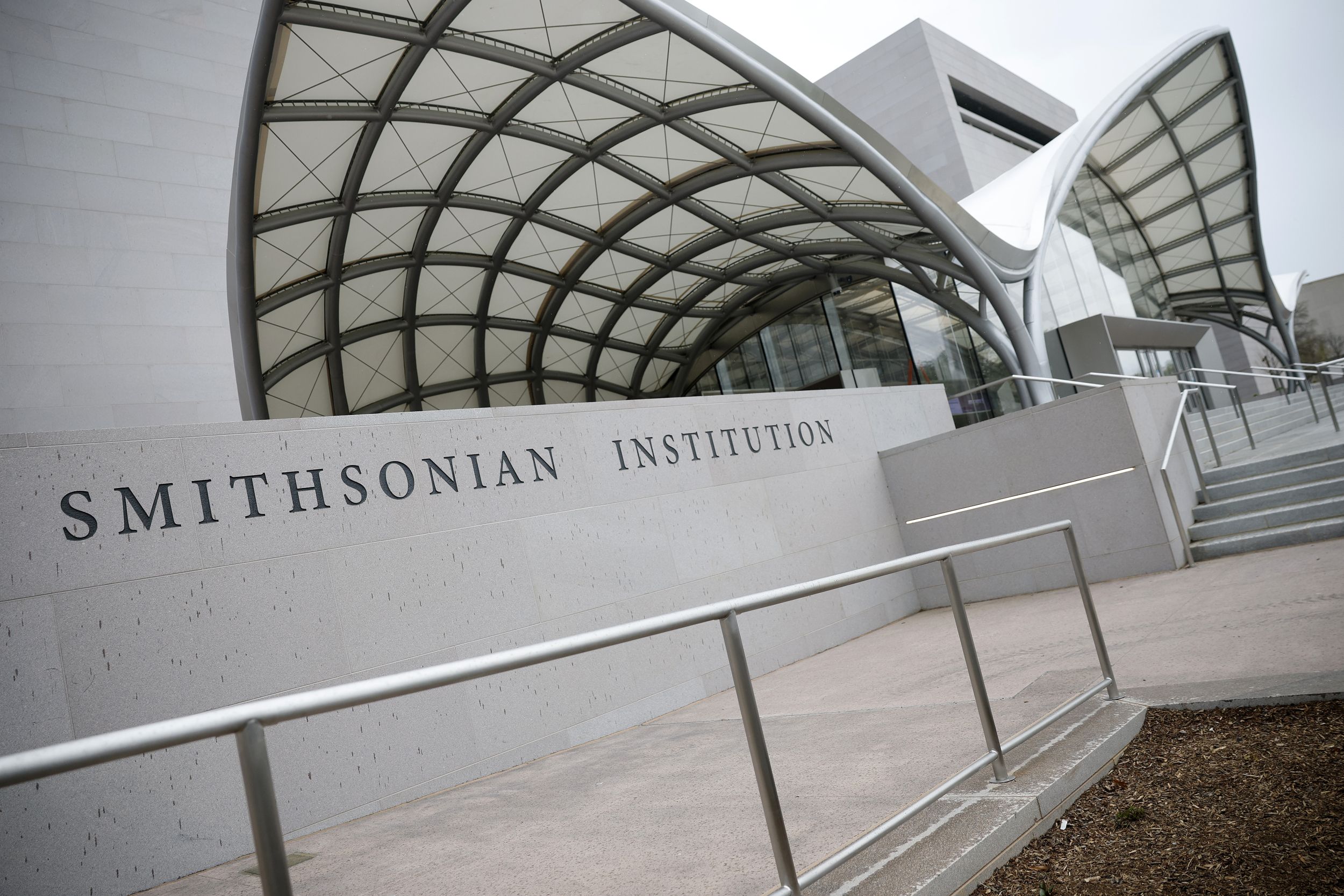 Trump Targets Smithsonian Institute in 'Restoring…