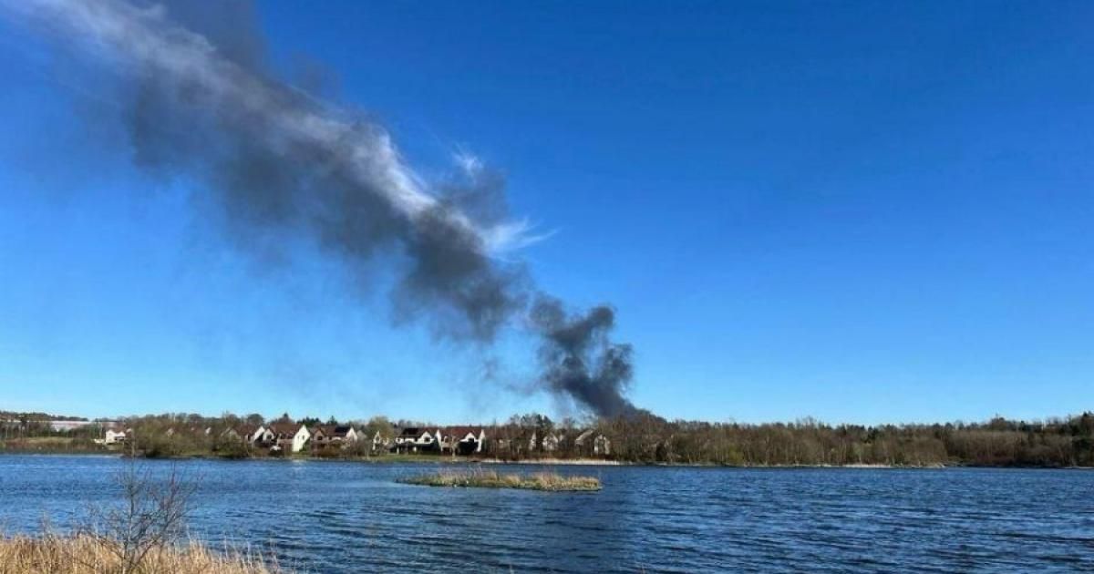 Massive fire breaks out in Scottish town as smoke…