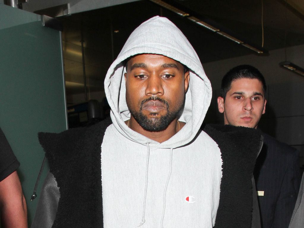 Kanye West emergency 911 call released, called a…