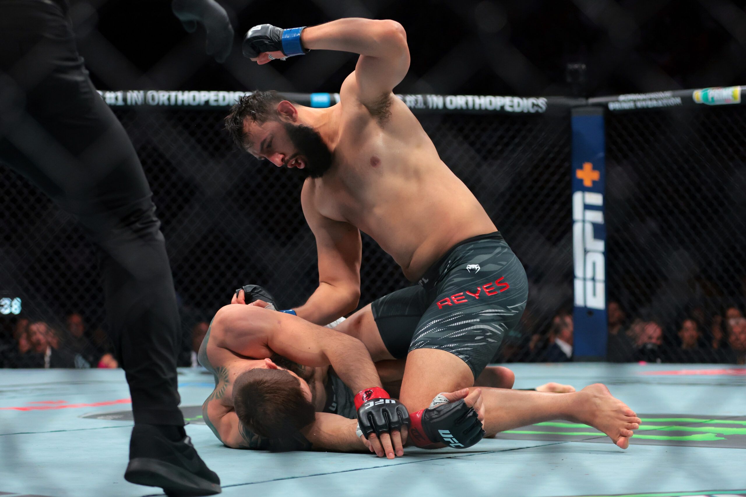 UFC 314 results: Dominick Reyes sleeps Nikita Krylov…