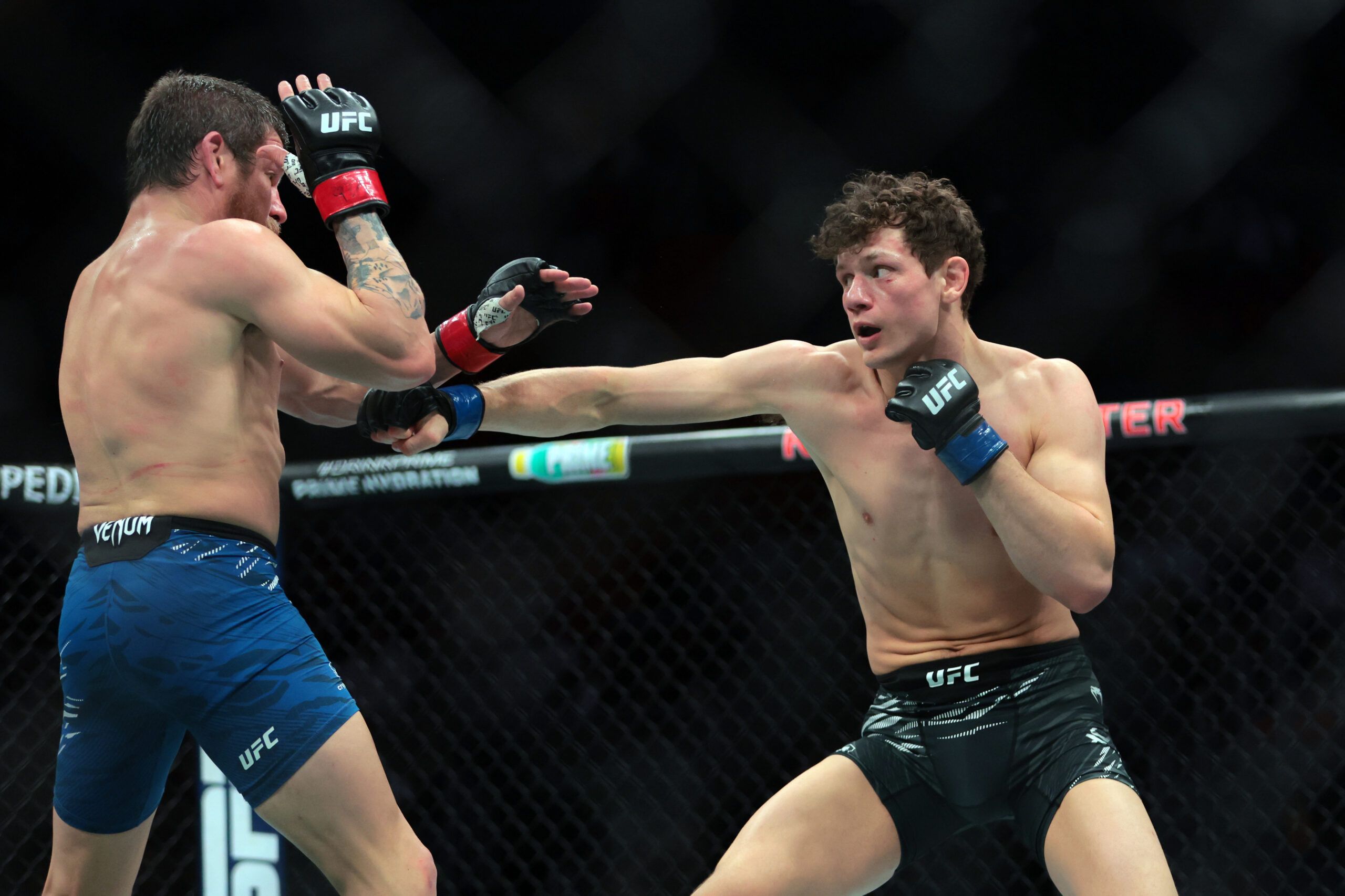 Chase Hooper def. Jim Miller at UFC 314: Best photos