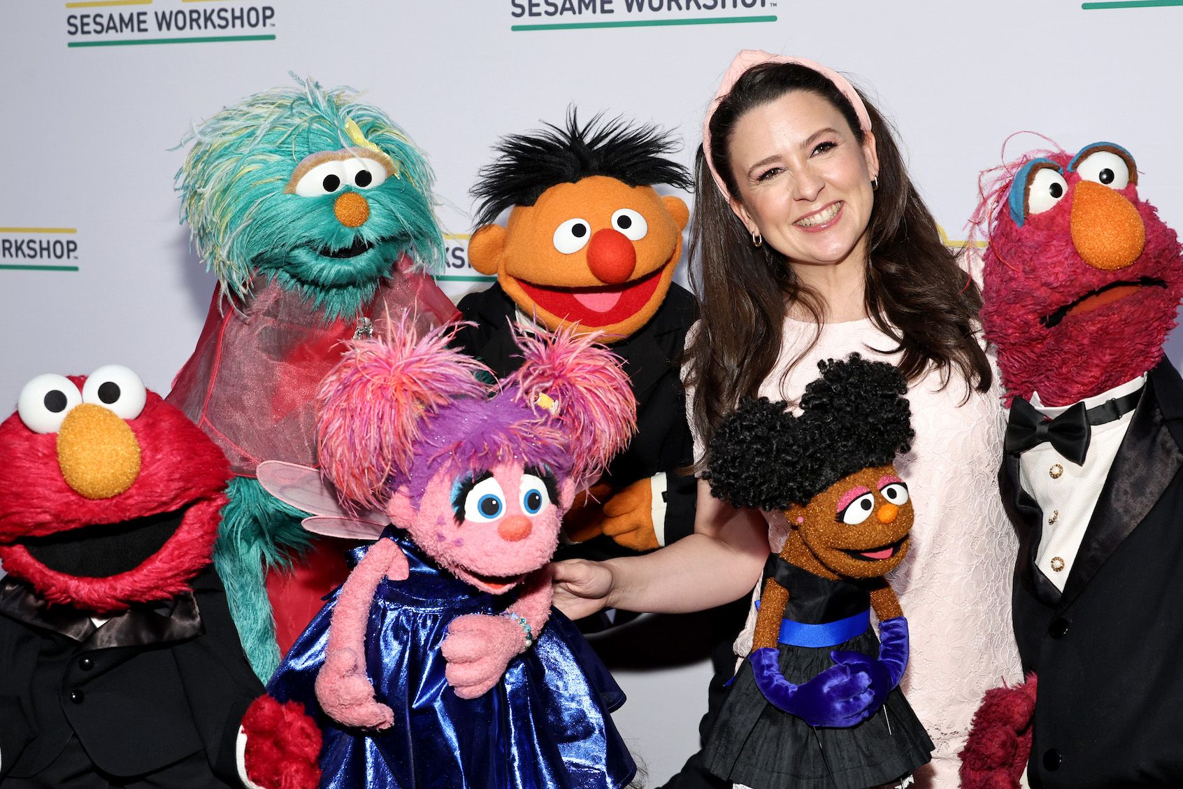 Ms. Rachel defends support for Gaza