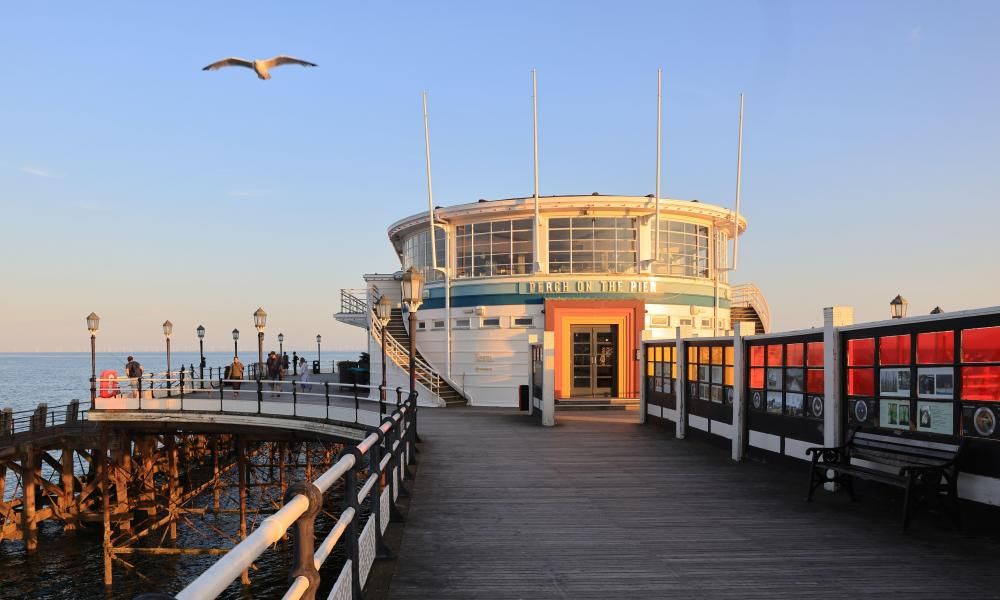 ‘It’s like having lunch on an ocean liner’: readers’…