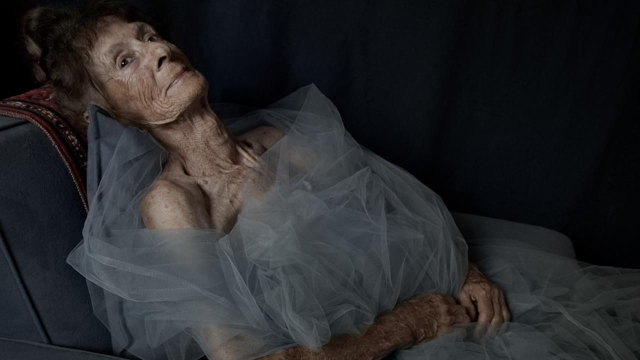 Photography prize reveals rich diversity of bush life