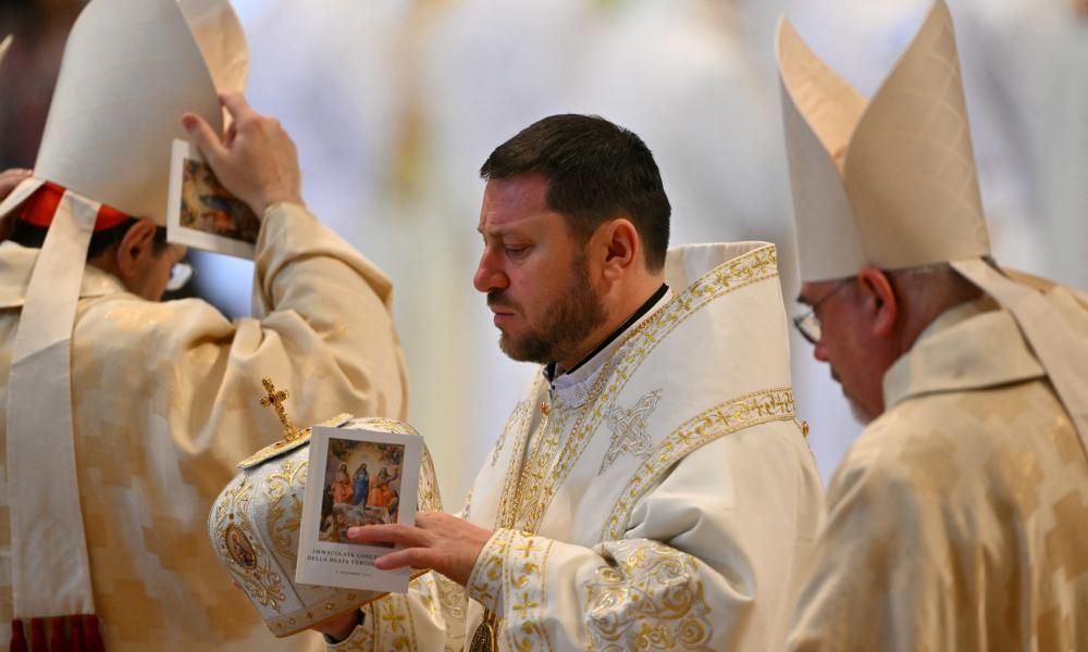 Mykola Bychok: the Melbourne bishop who will help… Mykola Bychok: the Melbourne bishop who will help…