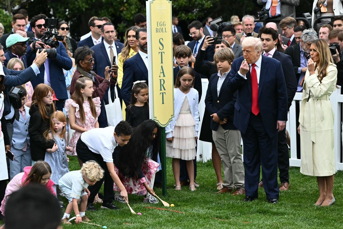 Trump and Melania host White House Easter Egg Roll