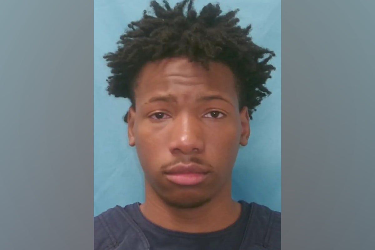 Track meet murder suspect Karmelo Anthony facing an…