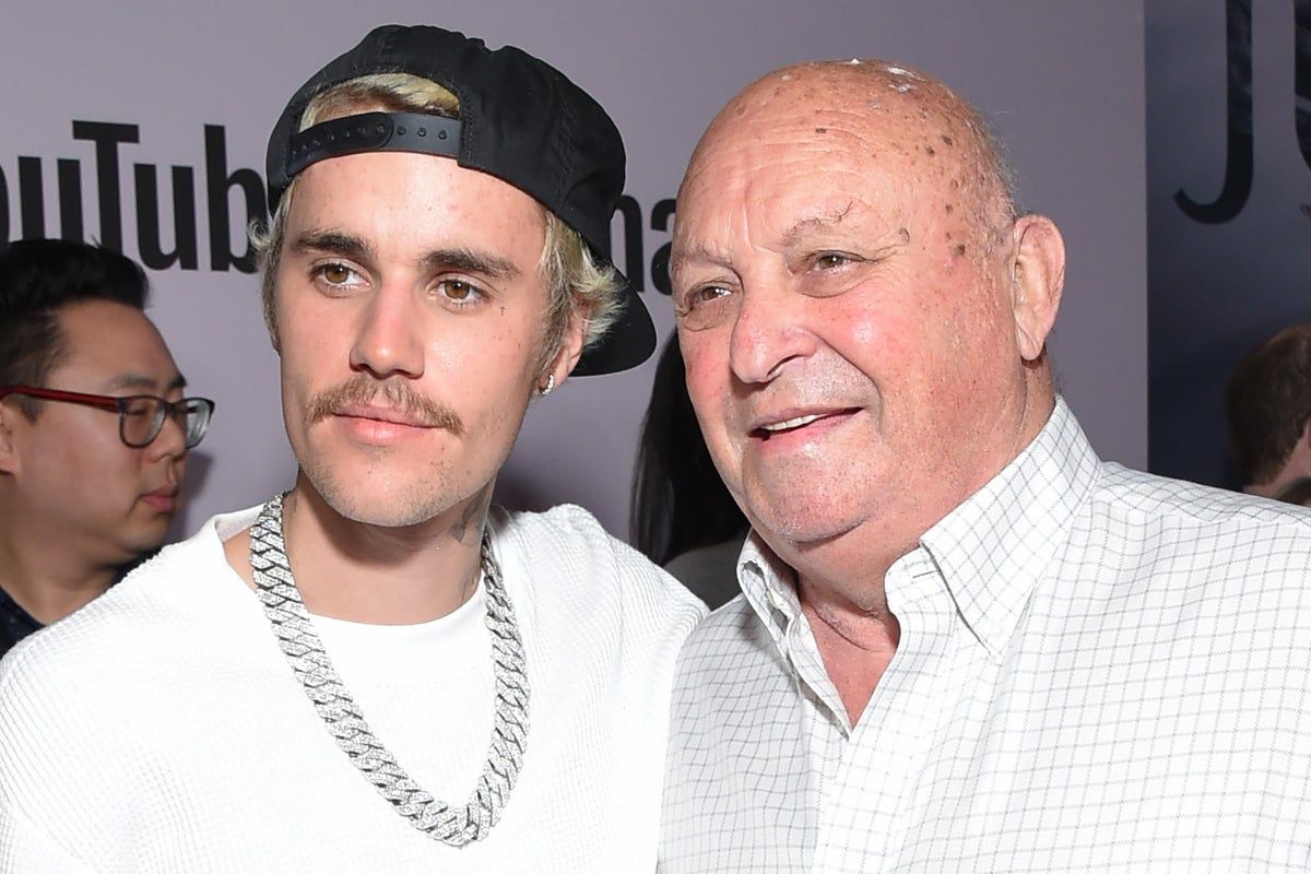 Justin Bieber announces death of beloved family member