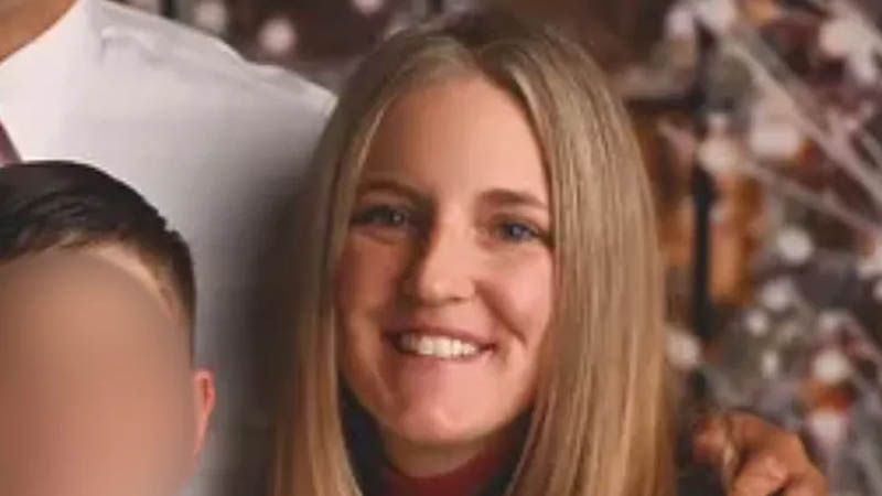 Much-Loved Teacher Dies Suddenly After Collapsing in…