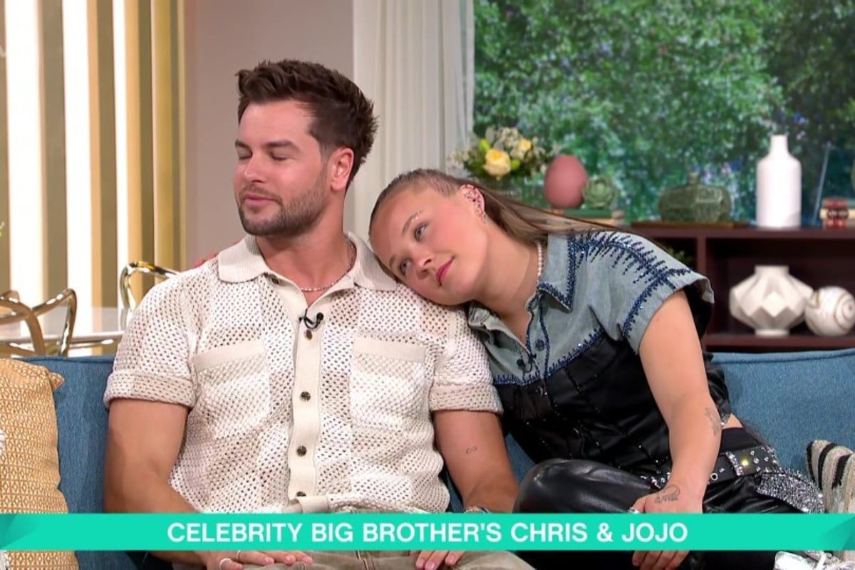 JoJo Siwa's mother hints at real reason CBB star split…