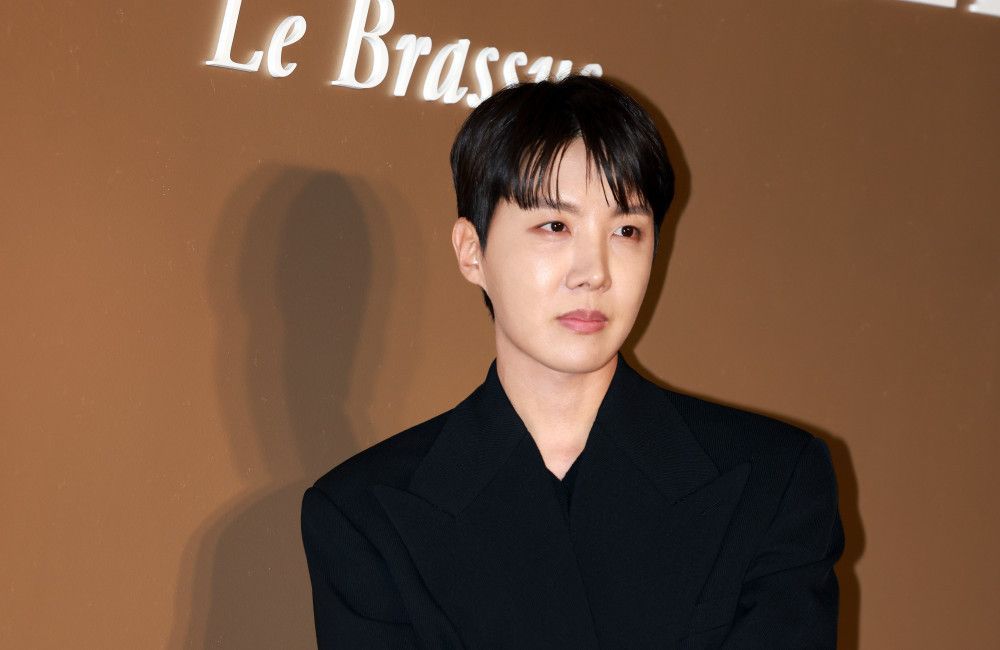 J-Hope teases BTS reunion