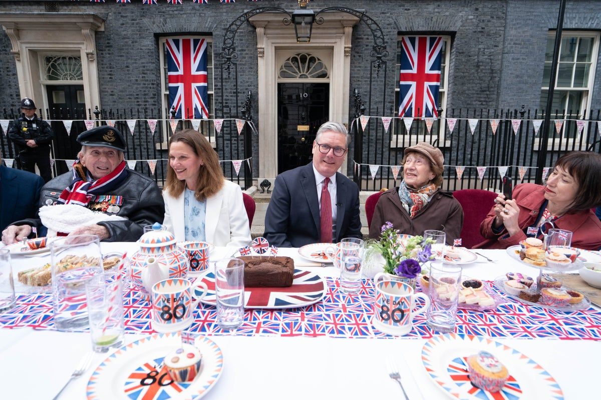 Royals lead VE Day tea parties as flypast marks 80…