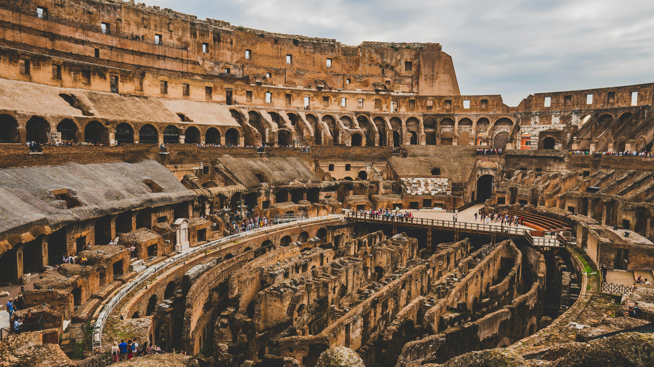 American Tourist Impaled at Roman Colosseum After…