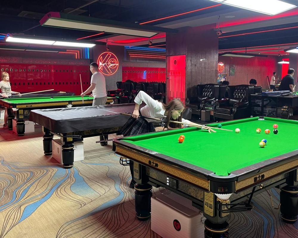 ‘The whole country is proud’: Chinese snooker fans…