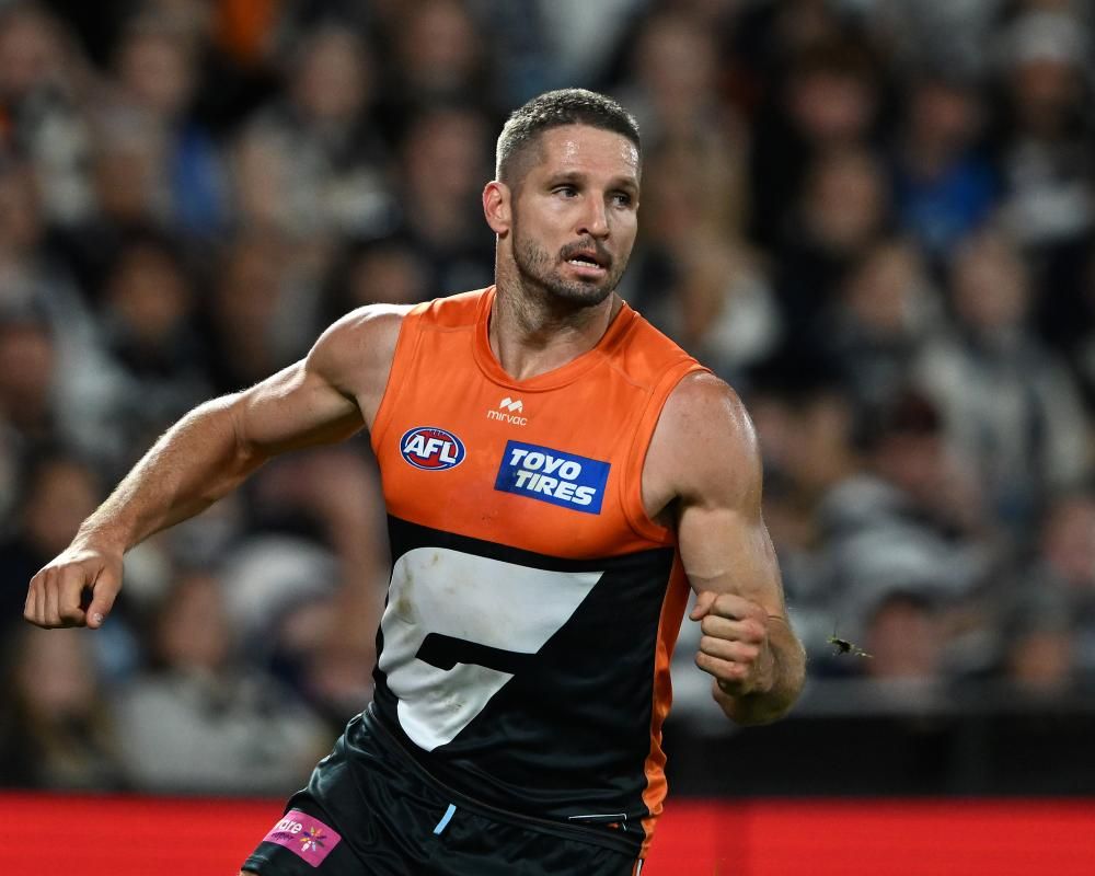 Jesse Hogan feeds off hostile crowd as GWS Giants…