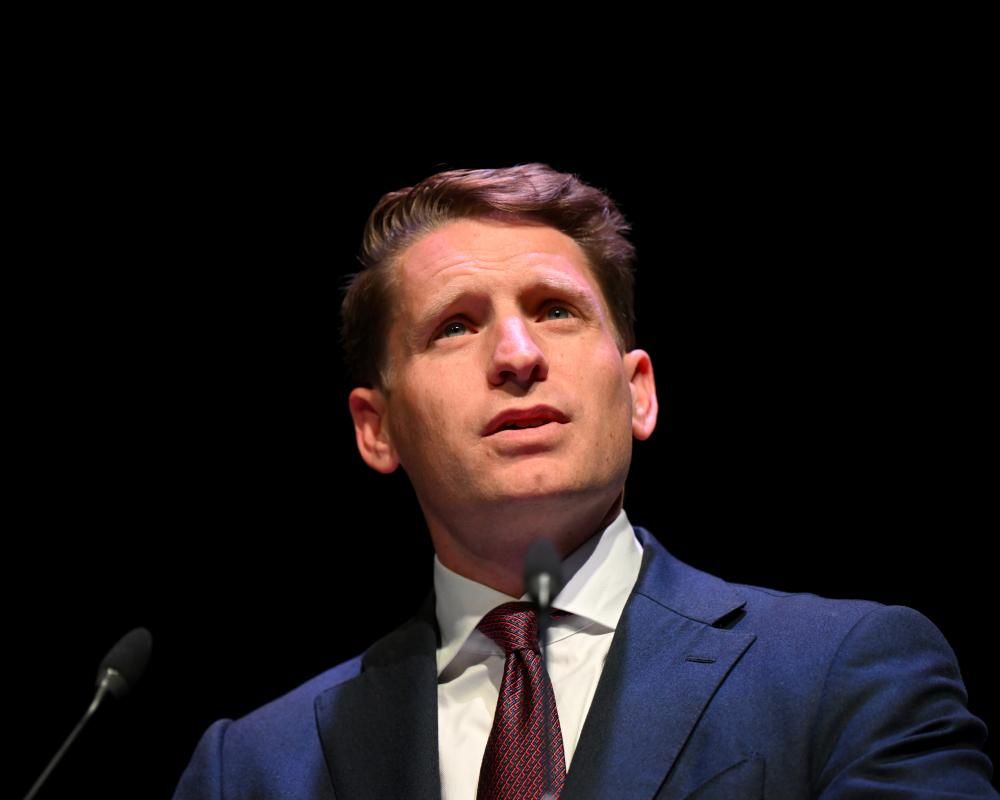 Andrew Hastie reveals ‘desire to lead’ Liberals one…