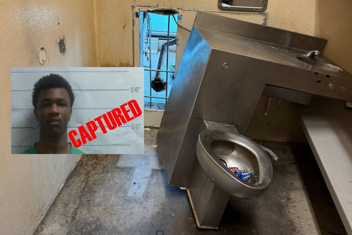 Ten Louisiana inmates escape by derailing jail cell…