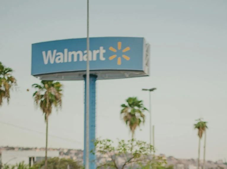 Walmart to Hike Prices as Trump-Era Tariffs Push Up…