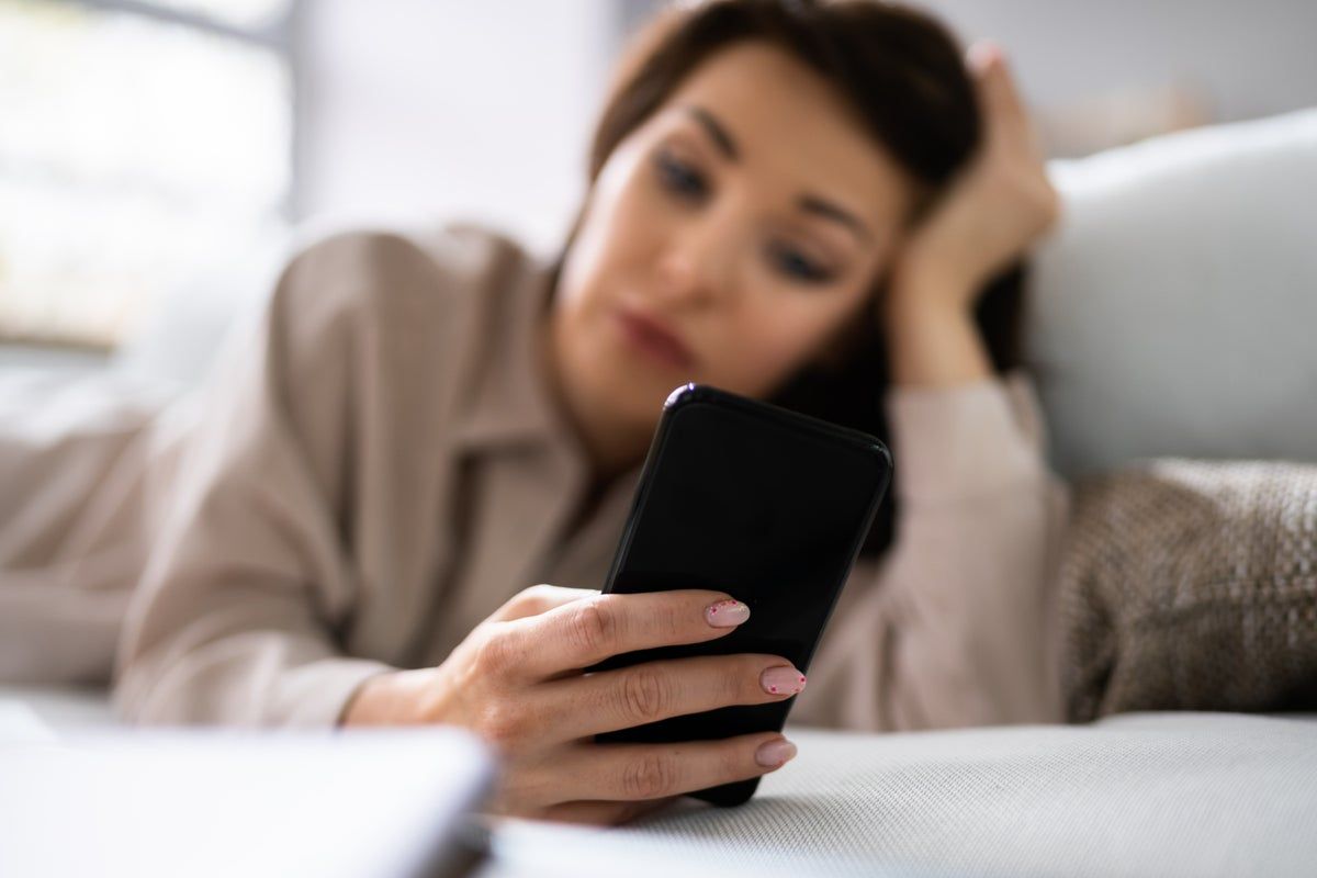 Study reveals psychological impact of ghosting and…