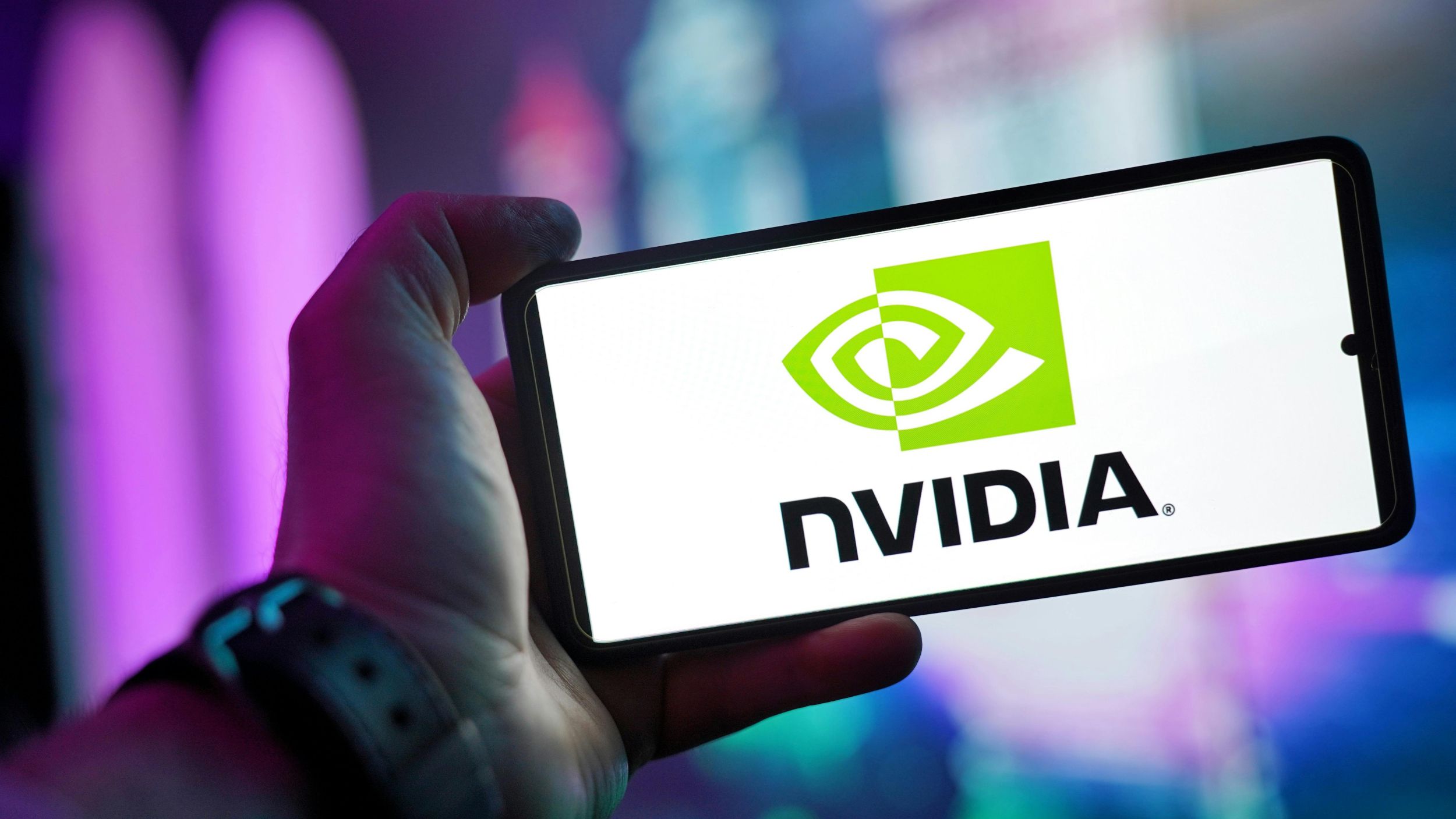 Nvidia Q1 Revenue Leaps 69% to $44B on Robust AI Data…