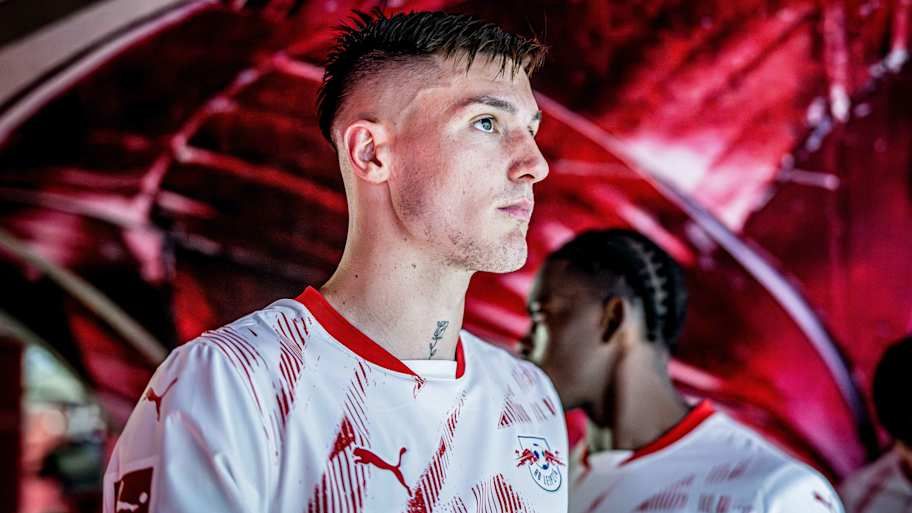 Sports Illustrated - Arsenal Hold ‘Secret Meeting’…