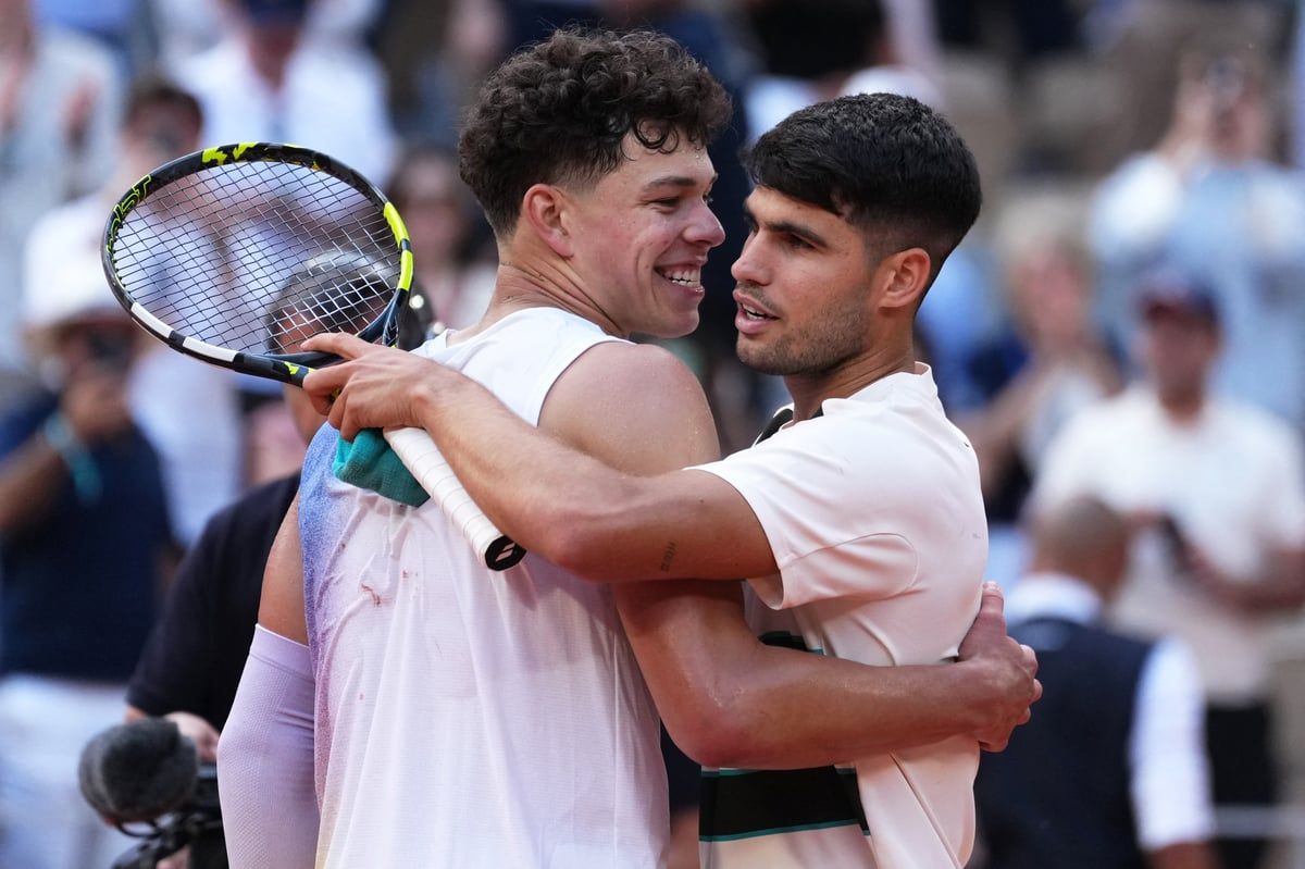 French Open 2025: Carlos Alcaraz survives 'angry' test…