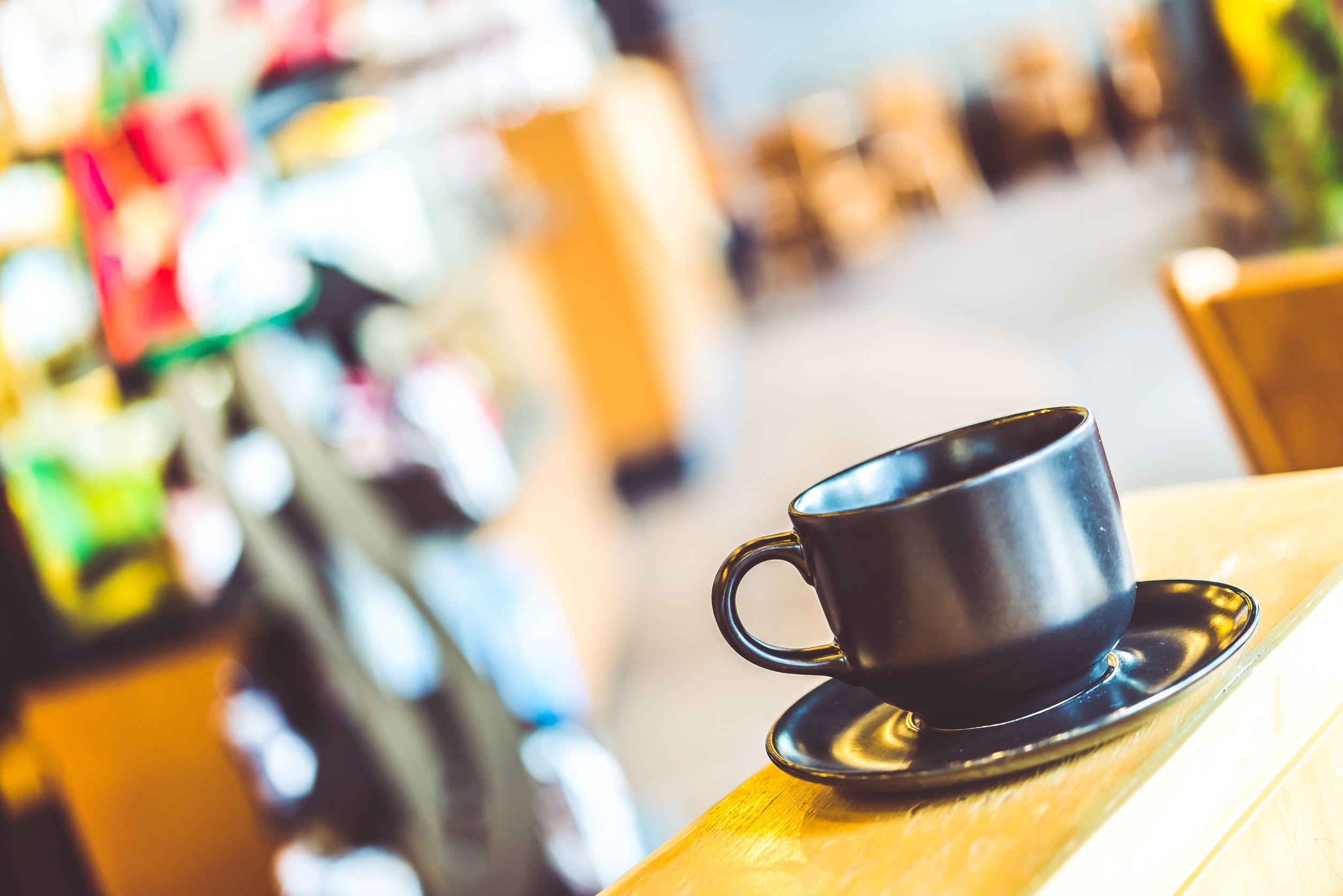 7 Popular Coffee Chains With Startling Health Code…