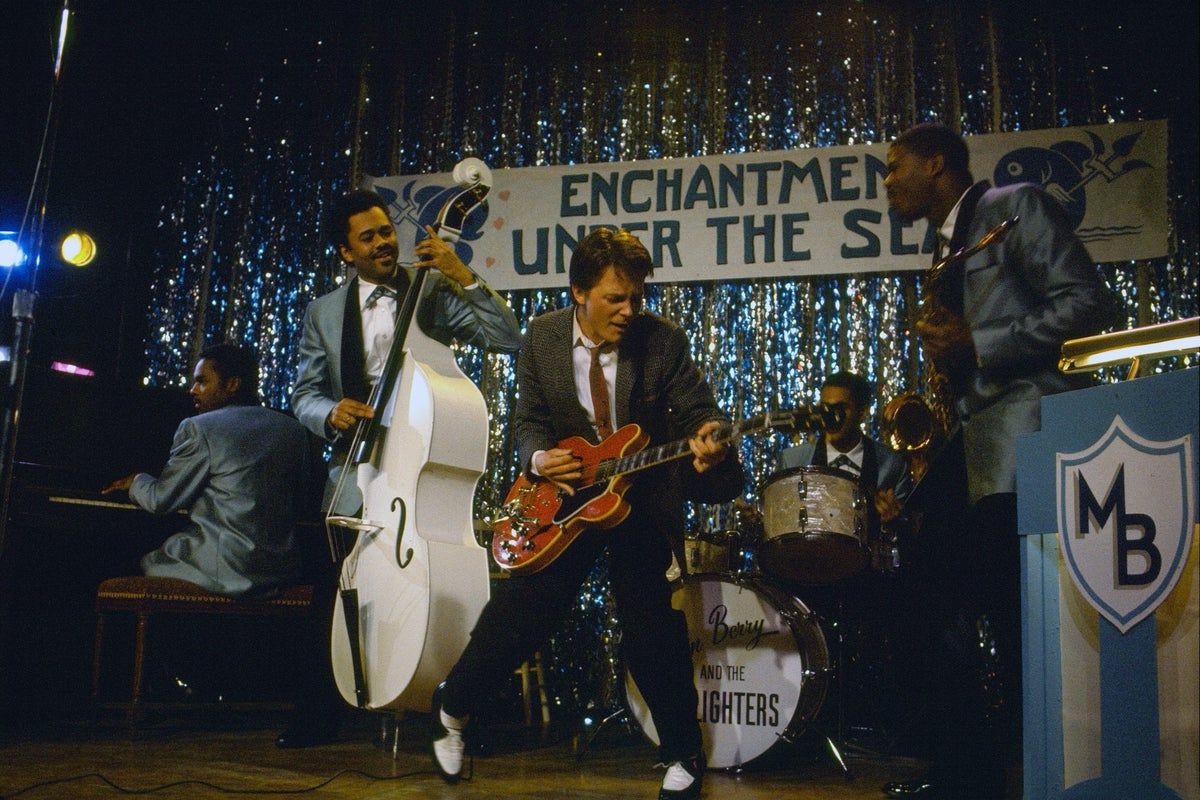 Back to the Future cast reunites in plea to locate…