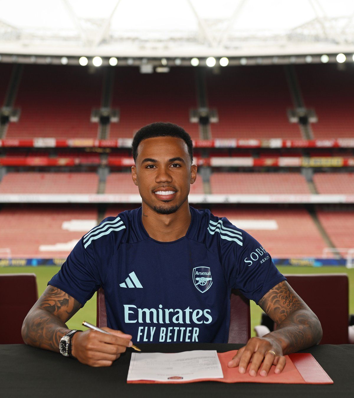 Gabriel: Arsenal confirm fresh four-year contract for…