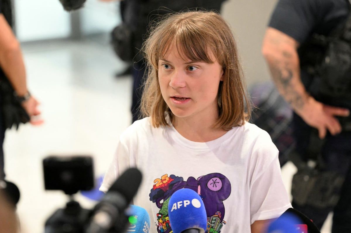 Greta Thunberg speaks out as she lands in France after…