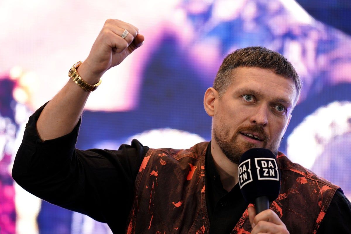 Ukrainian boxing champion Oleksandr Usyk challenges…
