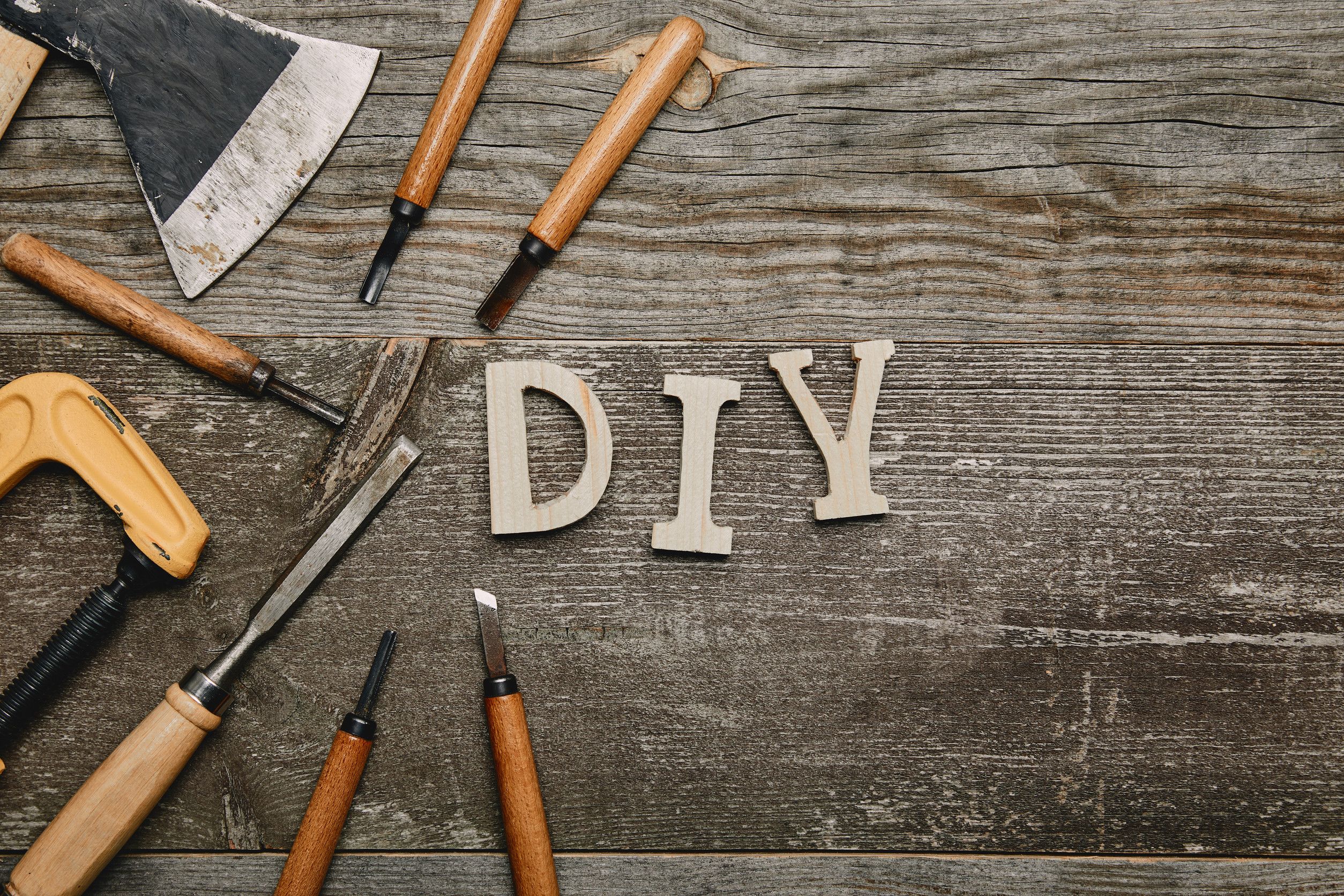 6 Dangerous DIY Hacks Going Viral That Experts Are…
