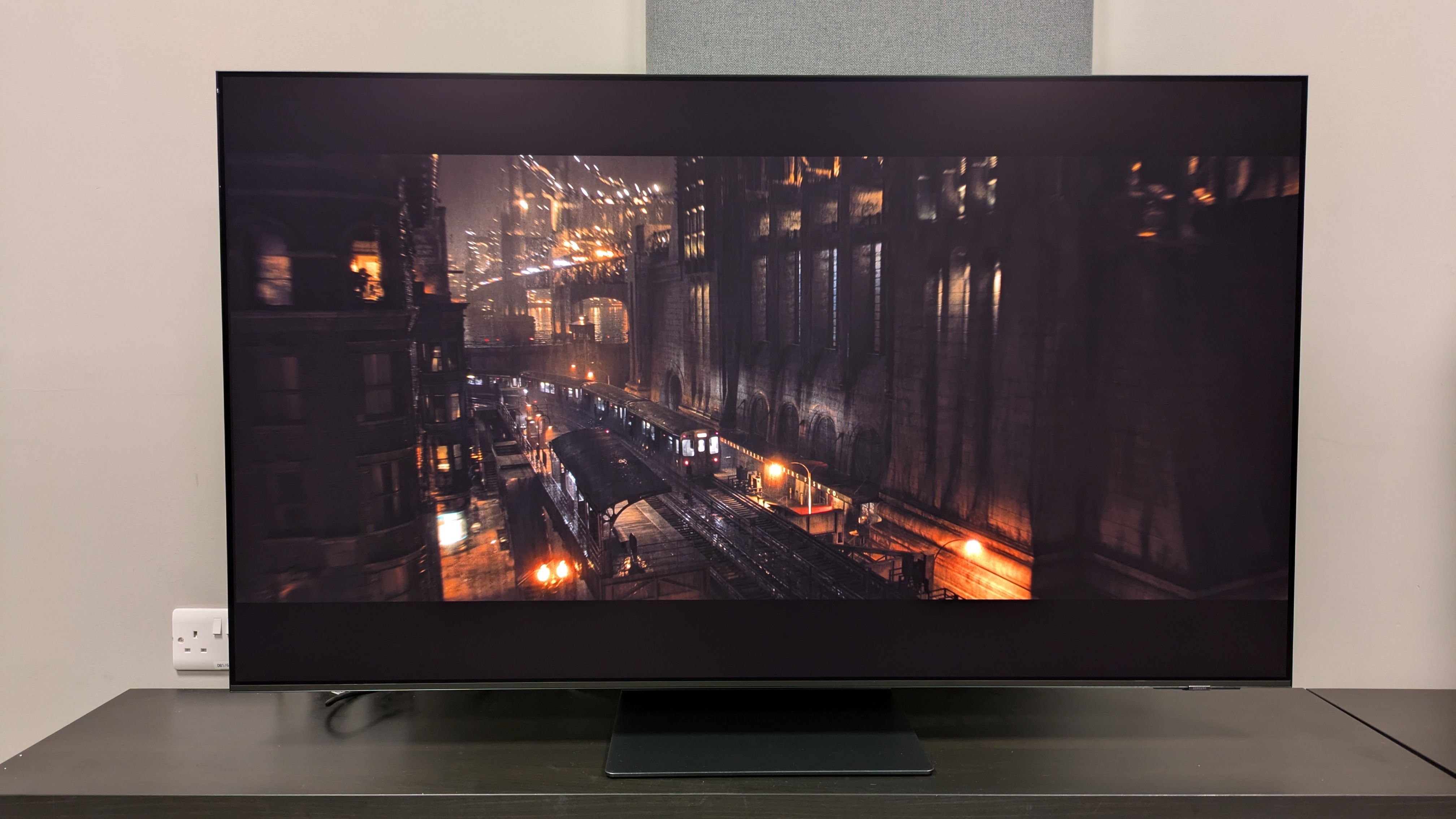 I tested Samsung’s next-gen OLED TV matte screen with…