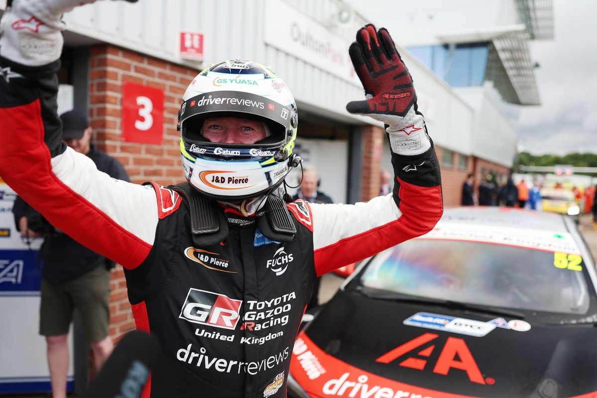BTCC Oulton Park: Shedden triumphs in finale for first…