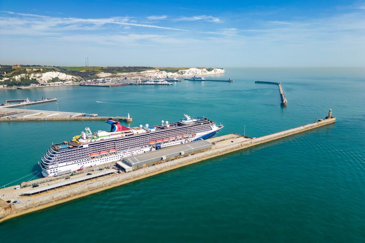 Carnival Cruise Line’s loyal customers could lose…