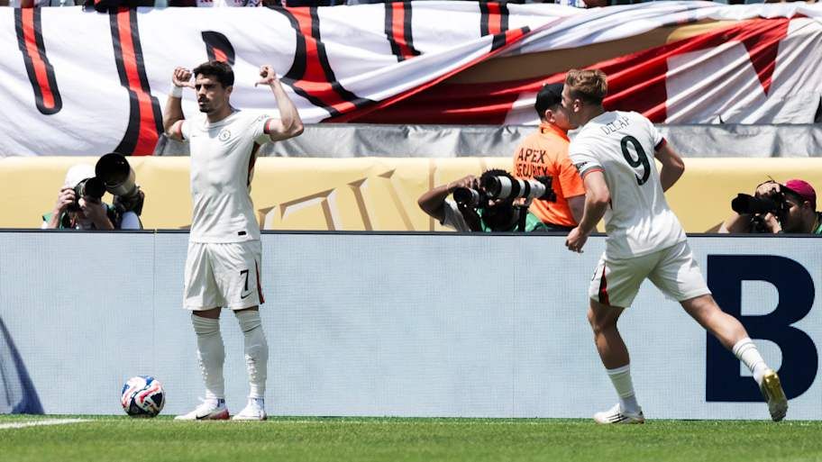 Sports Illustrated - Chelsea Predicted Lineup vs. ES…