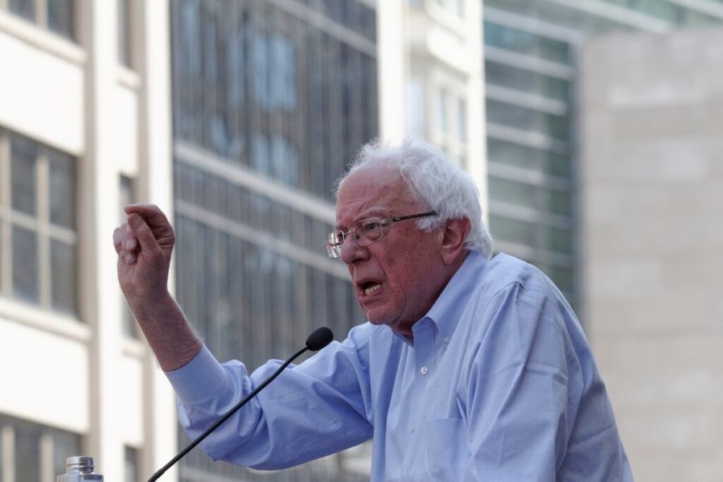 Bernie Sanders Slams Jeff Bezos' Lavish Wedding Plans,…